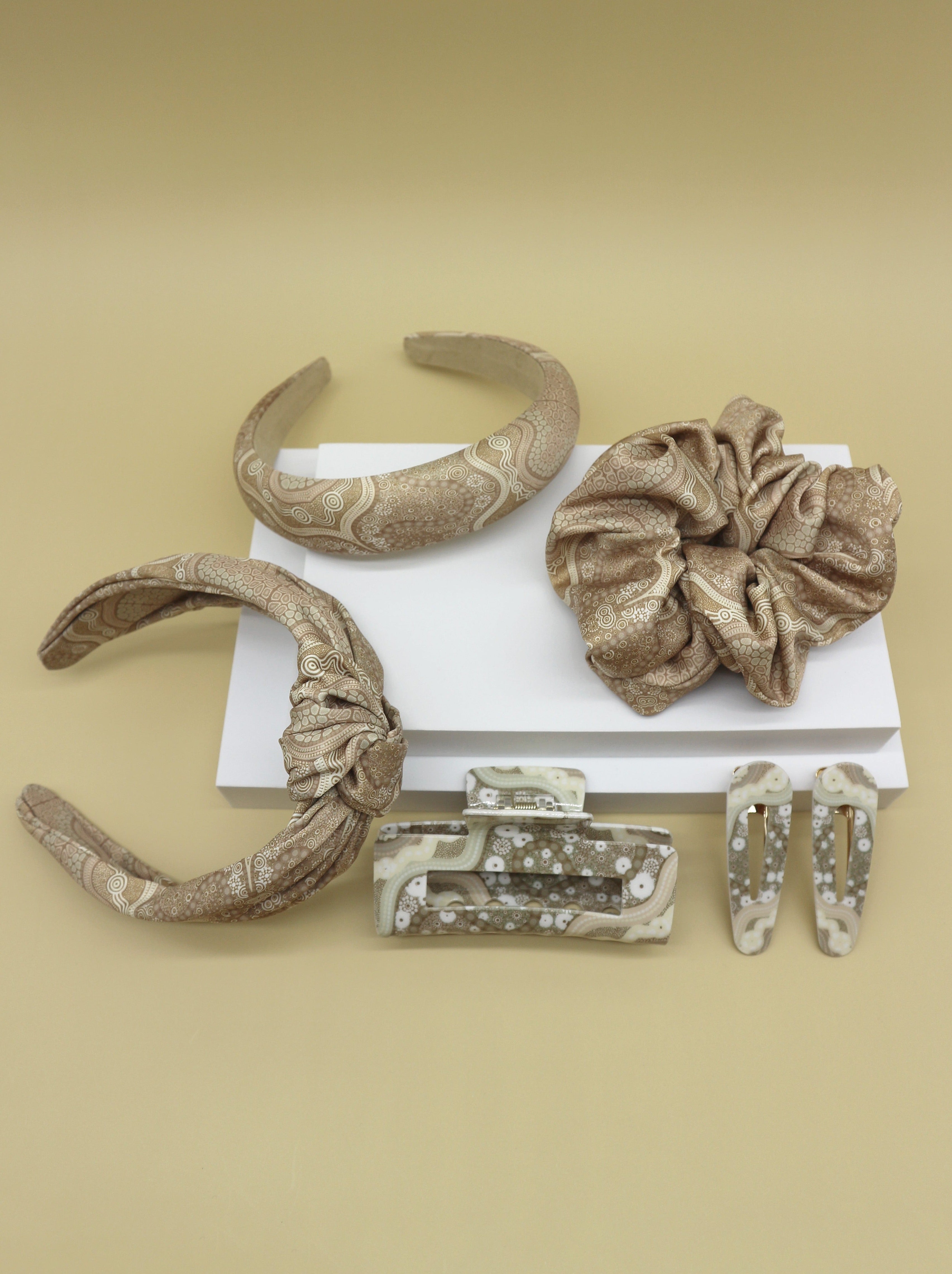 Yuuruu Yulunga - Hair Accessories Kit with Aboriginal Art – BW Tribal