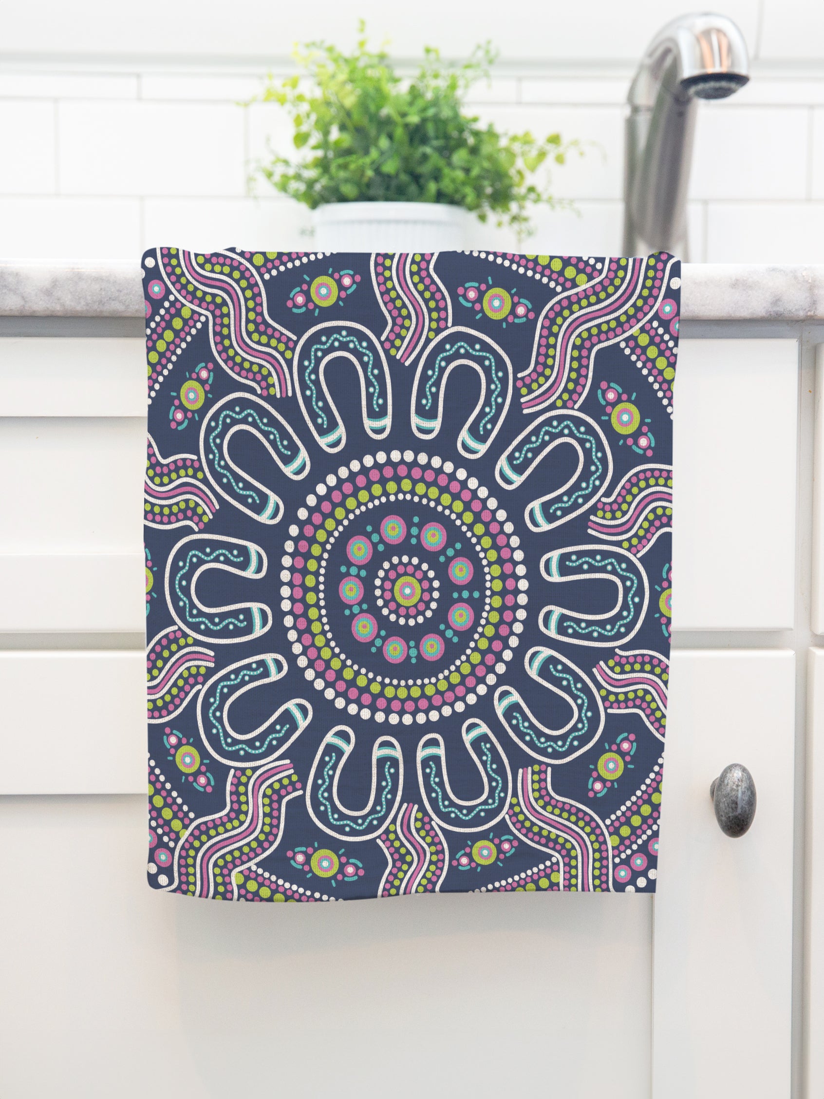 Healing - Cotton Crepe Tea Towel with Aboriginal Art – BW Tribal