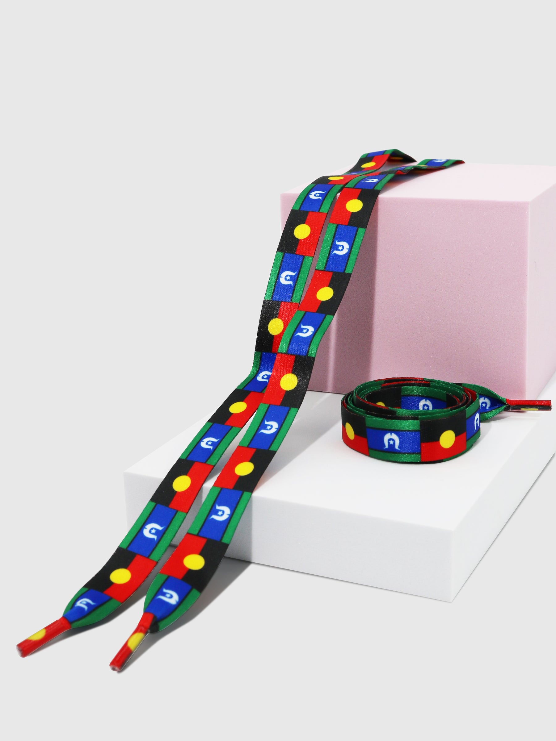 TSI Flag & Aboriginal Flag - Shoelaces with Aboriginal Art – BW Tribal